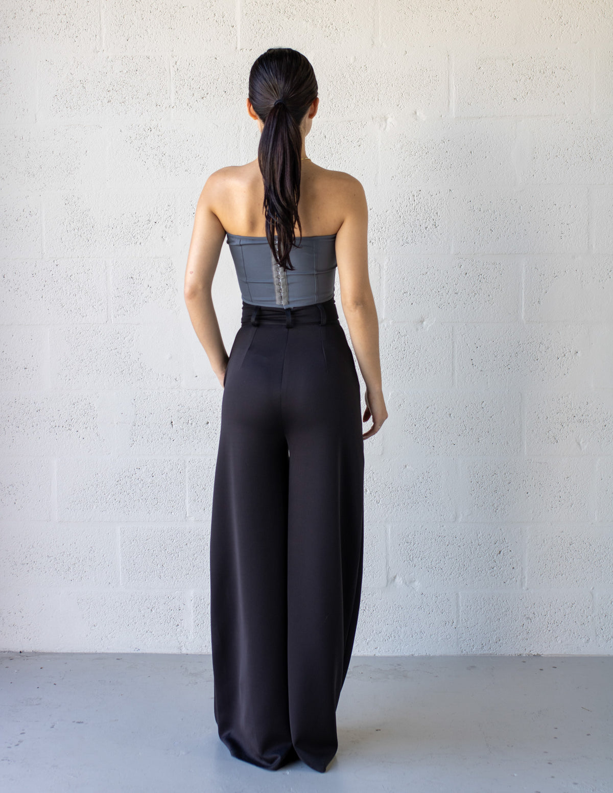 Opalo Corset – Theme Dresser